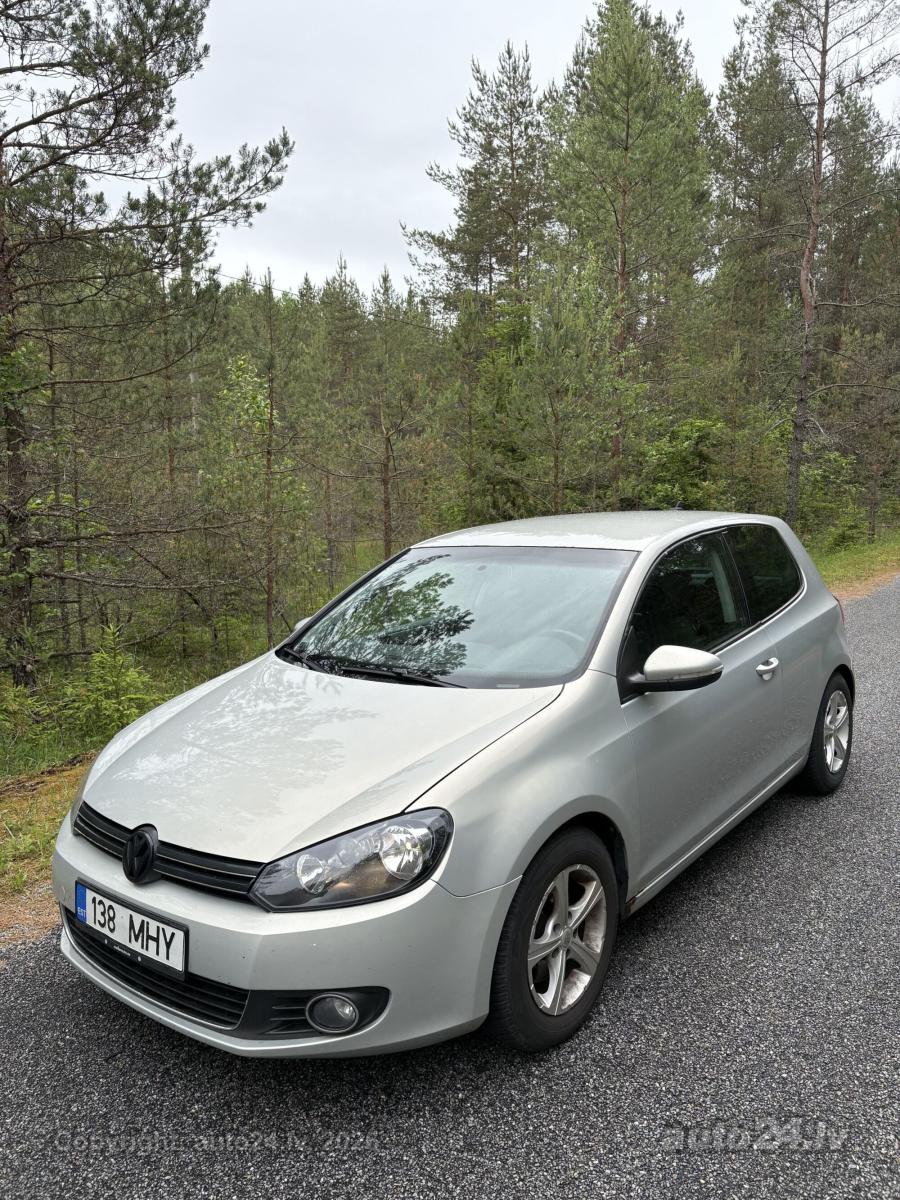 Grey Volkswagen Golf 2009 in Rapla, with an engine capacity of 2.00 L and mileage of 369 thousand km for 2490 €, photo 1 on AUTOMOTO.COM.LV