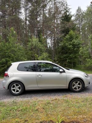 Grey Volkswagen Golf 2009 in Rapla, with an engine capacity of 2.00 L and mileage of 369 thousand km for 2490 €, photo 5 on AUTOMOTO.COM.LV