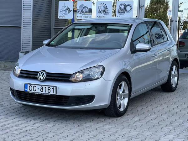 Pelēks Volkswagen Golf 2009 Jēkabpils, ar dzinēja tilpumu 2.00 L un nobraukumu 261 tūkst. km par 5900 €, foto 3 vietnē AUTOMOTO.COM.LV