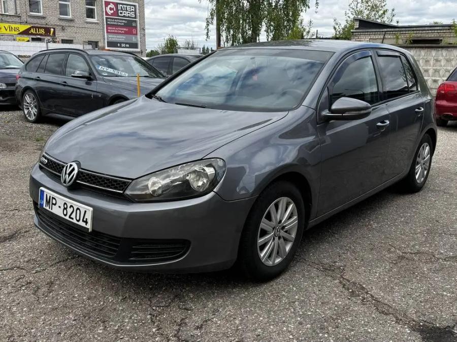 Grey Volkswagen Golf 2009 in Daugavpils, with an engine capacity of 2.00 L and mileage of 396 thousand km for 3200 €, photo 4 on AUTOMOTO.COM.LV