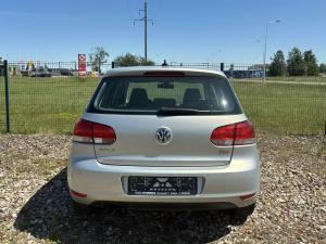 Pelēks Volkswagen Golf 2009 Saldus, ar dzinēja tilpumu 2.00 L un nobraukumu 241 tūkst. km par 5400 €, foto 7 vietnē AUTOMOTO.COM.LV