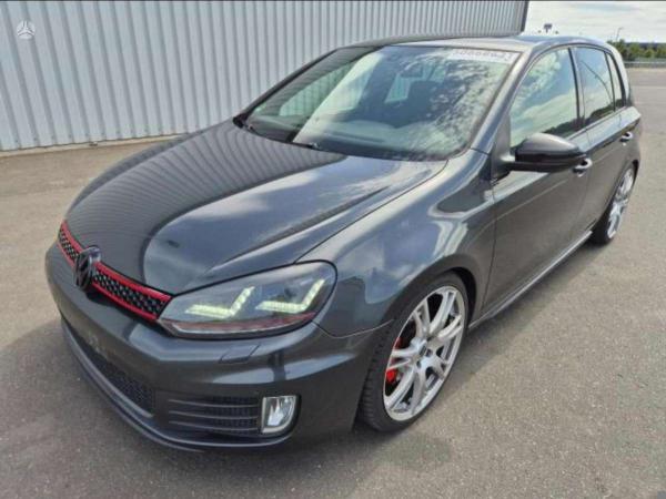 Grey Volkswagen Golf 2009 in Kaunas, with an engine capacity of 1.98 L and mileage of 217 thousand km for 8150 €, photo 2 on AUTOMOTO.COM.LV