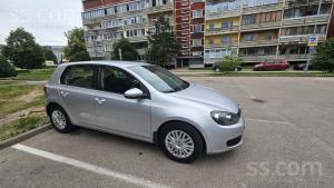 Grey Volkswagen Golf 2009 in Riga, with an engine capacity of 1.60 L and mileage of 225 thousand km for 2700 €, photo  on AUTOMOTO.COM.LV