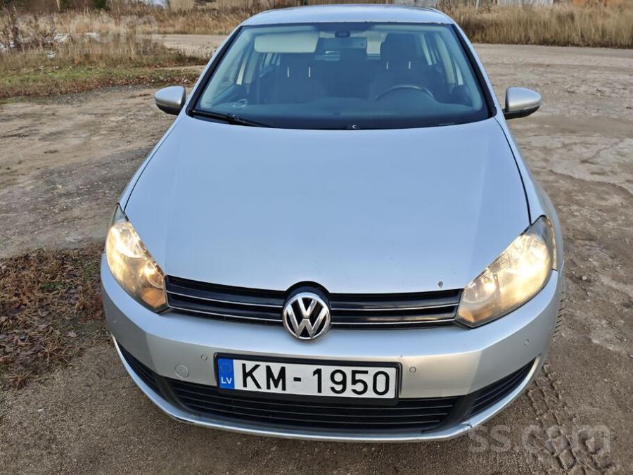 Pelēks Volkswagen Golf 2009 Madona, ar dzinēja tilpumu 2.00 L un nobraukumu 336 tūkst. km par 1550 €, foto 1 vietnē AUTOMOTO.COM.LV