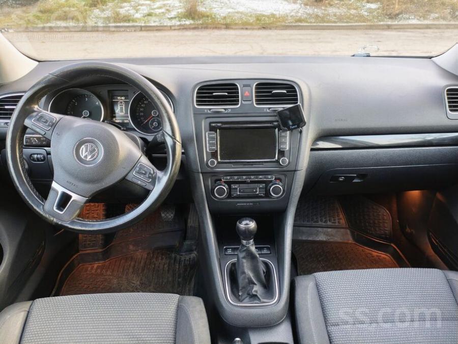 Pelēks Volkswagen Golf 2009 Madona, ar dzinēja tilpumu 2.00 L un nobraukumu 336 tūkst. km par 1550 €, foto 13 vietnē AUTOMOTO.COM.LV