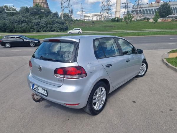 Pelēks Volkswagen Golf 2009 Kauņa, ar dzinēja tilpumu 2.00 L un nobraukumu 285 tūkst. km par 2490 €, foto 7 vietnē AUTOMOTO.COM.LV