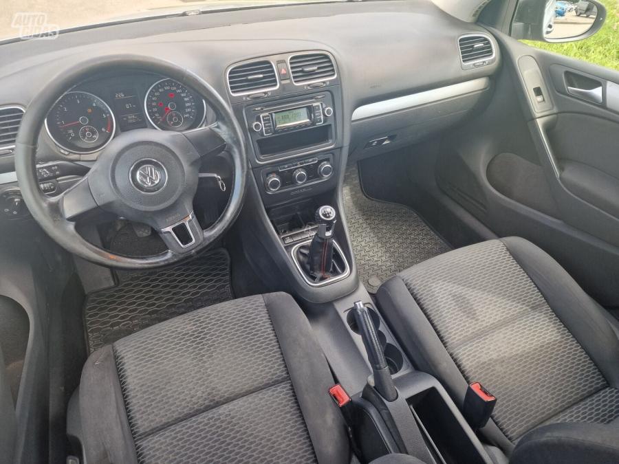 Серый Фольксваген Гольф 2009 в Каунас, объемом двигателя 2.00 л и пробегом 285 тыс. км за 2490 €, фото 11 на AUTOMOTO.COM.LV