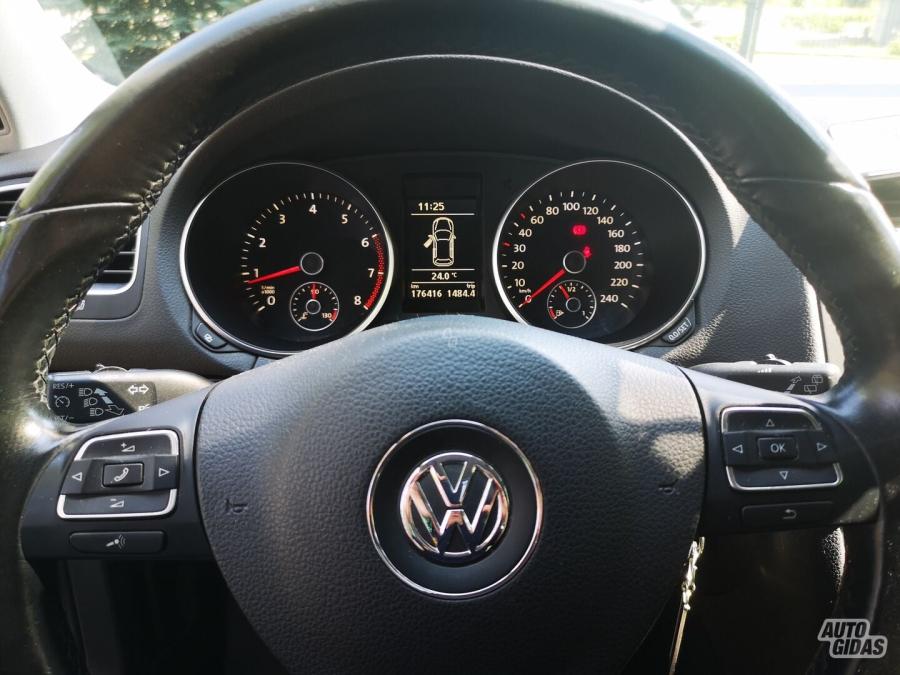 Grey Volkswagen Golf 2009 in Varena, with an engine capacity of 1.80 L and mileage of 176 thousand km for 4500 €, photo 7 on AUTOMOTO.COM.LV
