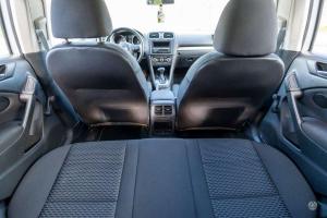 Grey Volkswagen Golf 2009 in Vilnius, with an engine capacity of 1.97 L and mileage of 328 thousand km for 4100 €, photo 12 on AUTOMOTO.COM.LV