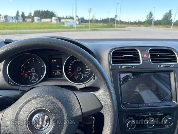 Pelēks Volkswagen Golf 2009 Rapla, ar dzinēja tilpumu 1.40 L un nobraukumu 312 tūkst. km par 4300 €, foto 7 vietnē AUTOMOTO.COM.LV