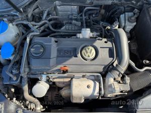 Pelēks Volkswagen Golf 2009 Rapla, ar dzinēja tilpumu 1.40 L un nobraukumu 312 tūkst. km par 4300 €, foto 12 vietnē AUTOMOTO.COM.LV