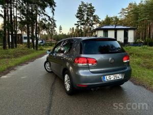 Grey Volkswagen Golf 2009 in Riga, with an engine capacity of 1.40 L and mileage of 70 thousand km for 5500 €, photo 7 on AUTOMOTO.COM.LV