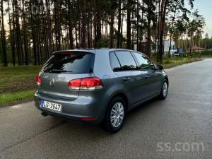 Grey Volkswagen Golf 2009 in Riga, with an engine capacity of 1.40 L and mileage of 70 thousand km for 5500 €, photo 12 on AUTOMOTO.COM.LV