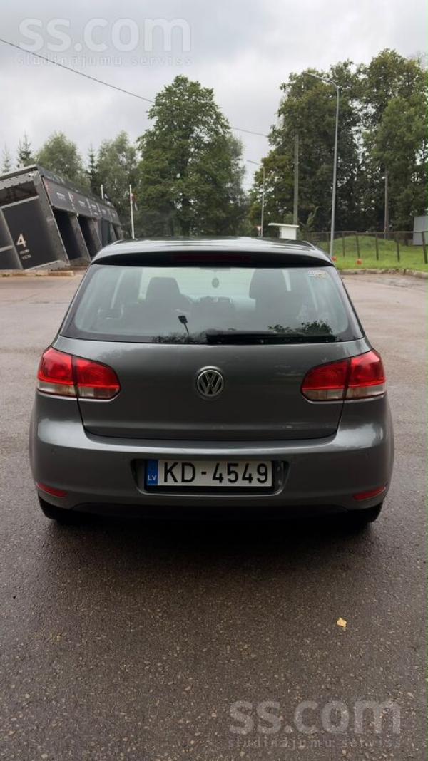 Grey Volkswagen Golf 2009 in Cesis, with an engine capacity of 1.40 L and mileage of 160 thousand km for 4500 €, photo 5 on AUTOMOTO.COM.LV