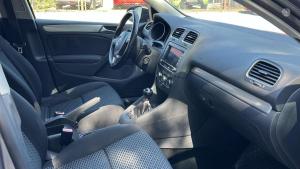 Pelēks Volkswagen Golf 2009 Ukmergė, ar dzinēja tilpumu 1.97 L un nobraukumu 265 tūkst. km par 3900 €, foto 8 vietnē AUTOMOTO.COM.LV