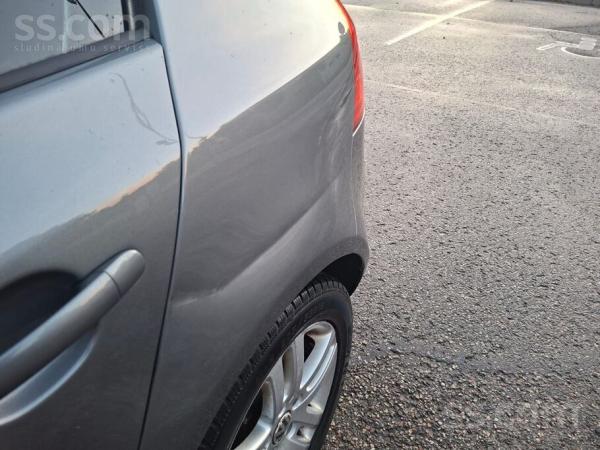 Pelēks Volkswagen Golf 2009 Tukums, ar dzinēja tilpumu 1.90 L un nobraukumu 288 tūkst. km par 2350 €, foto 11 vietnē AUTOMOTO.COM.LV