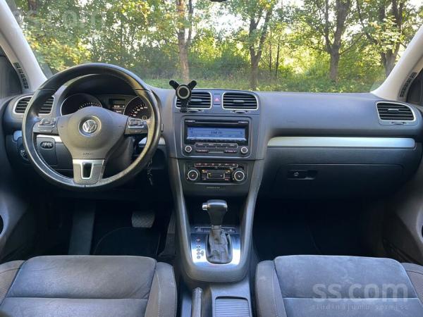 Pelēks Volkswagen Golf 2009 Rīga, ar dzinēja tilpumu 2.00 L un nobraukumu 0 tūkst. km par 3899 €, foto 11 vietnē AUTOMOTO.COM.LV