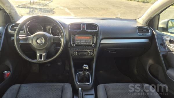 Pelēks Volkswagen Golf 2009 Rīga, ar dzinēja tilpumu 2.00 L un nobraukumu 207 tūkst. km par 700 €, foto 7 vietnē AUTOMOTO.COM.LV