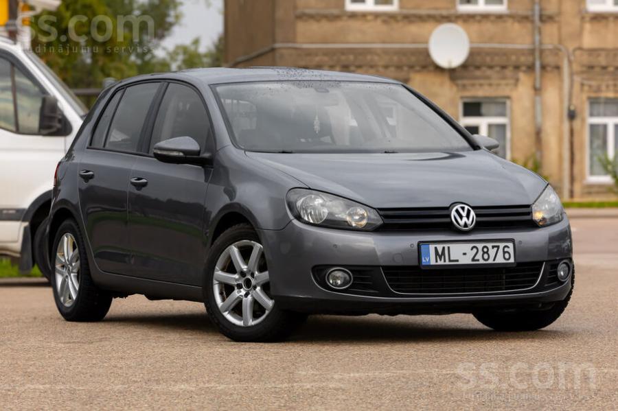 Pelēks Volkswagen Golf 2009 Rīga, ar dzinēja tilpumu 2.00 L un nobraukumu 0 tūkst. km par 4400 €, foto 1 vietnē AUTOMOTO.COM.LV