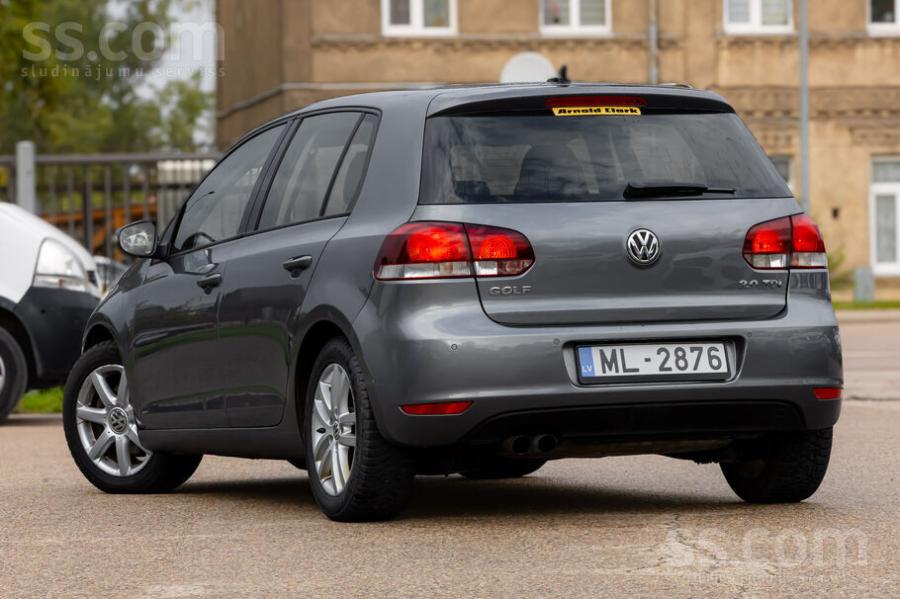Pelēks Volkswagen Golf 2009 Rīga, ar dzinēja tilpumu 2.00 L un nobraukumu 0 tūkst. km par 4400 €, foto 7 vietnē AUTOMOTO.COM.LV