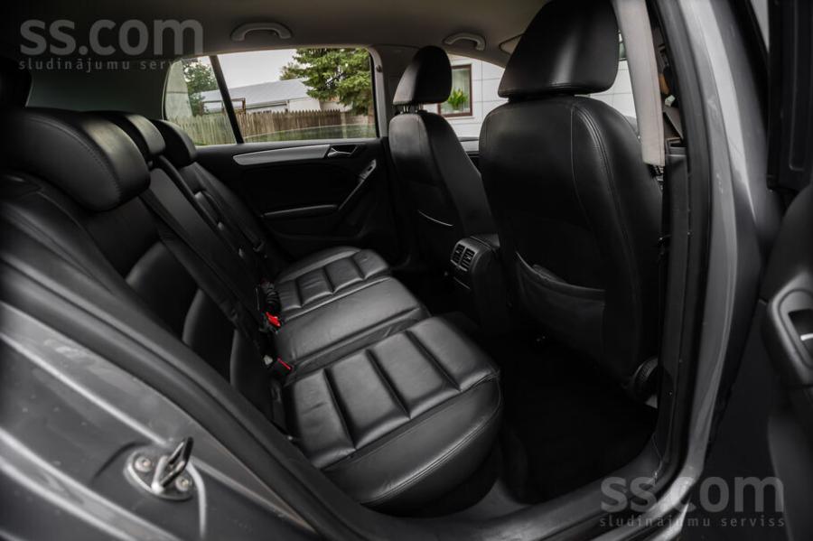 Pelēks Volkswagen Golf 2009 Rīga, ar dzinēja tilpumu 2.00 L un nobraukumu 0 tūkst. km par 4400 €, foto 9 vietnē AUTOMOTO.COM.LV