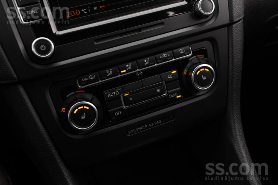 Pelēks Volkswagen Golf 2009 Rīga, ar dzinēja tilpumu 2.00 L un nobraukumu 0 tūkst. km par 4400 €, foto 19 vietnē AUTOMOTO.COM.LV