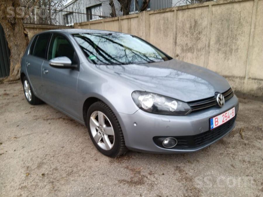 Pelēks Volkswagen Golf 2010 Ogre, ar dzinēja tilpumu 1.20 L un nobraukumu 0 tūkst. km par 4850 €, foto 4 vietnē AUTOMOTO.COM.LV