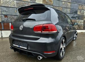 Pelēks Volkswagen Golf 2010 Šauļi, ar dzinēja tilpumu 2.00 L un nobraukumu 240 tūkst. km par 6900 €, foto 6 vietnē AUTOMOTO.COM.LV