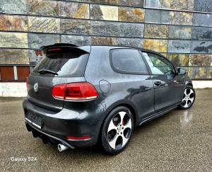 Pelēks Volkswagen Golf 2010 Šauļi, ar dzinēja tilpumu 2.00 L un nobraukumu 240 tūkst. km par 6900 €, foto 7 vietnē AUTOMOTO.COM.LV
