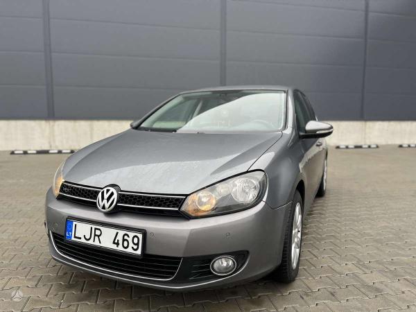 Grey Volkswagen Golf 2010 in Siauliai, with an engine capacity of 1.39 L and mileage of 255 thousand km for 2750 €, photo 1 on AUTOMOTO.COM.LV