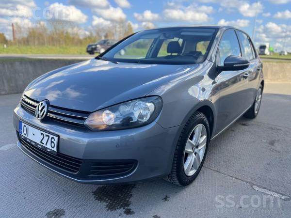 Pelēks Volkswagen Golf 2010 Jēkabpils, ar dzinēja tilpumu 1.60 L un nobraukumu 254 tūkst. km par 5900 €, foto 3 vietnē AUTOMOTO.COM.LV