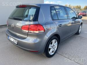 Grey Volkswagen Golf 2010 in Jekabpils, with an engine capacity of 1.60 L and mileage of 254 thousand km for 5900 €, photo 7 on AUTOMOTO.COM.LV