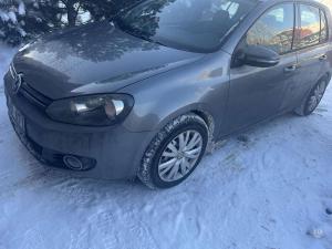 Grey Volkswagen Golf 2010 in Kaunas, with an engine capacity of 1.60 L and mileage of 230 thousand km for 3500 €, photo 3 on AUTOMOTO.COM.LV