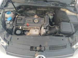 Grey Volkswagen Golf 2010 in Kaunas, with an engine capacity of 1.40 L and mileage of 237 thousand km for 3450 €, photo 14 on AUTOMOTO.COM.LV