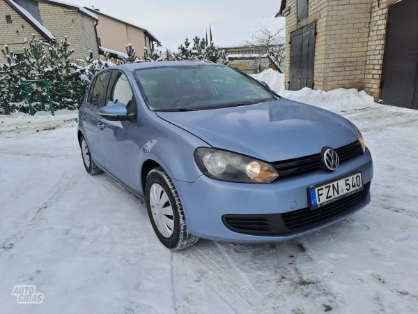 Grey Volkswagen Golf 2010 in Telschi, with an engine capacity of 1.40 L and mileage of 290 thousand km for 1800 €, photo 1 on AUTOMOTO.COM.LV