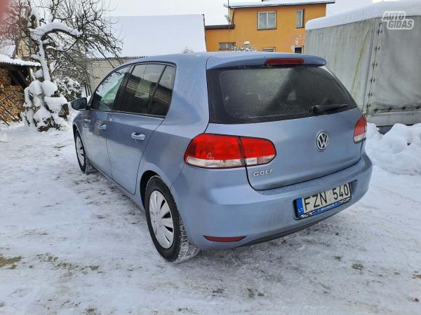 Grey Volkswagen Golf 2010 in Telschi, with an engine capacity of 1.40 L and mileage of 290 thousand km for 1800 €, photo 4 on AUTOMOTO.COM.LV