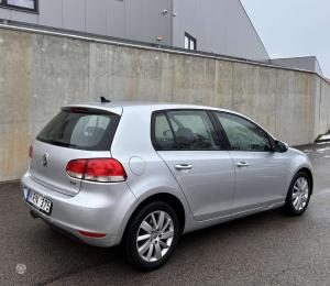 Grey Volkswagen Golf 2010 in Vilnius, with an engine capacity of 1.97 L and mileage of 218 thousand km for 2750 €, photo 5 on AUTOMOTO.COM.LV