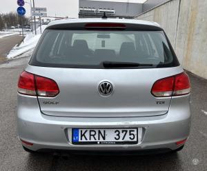 Grey Volkswagen Golf 2010 in Vilnius, with an engine capacity of 1.97 L and mileage of 218 thousand km for 2750 €, photo 8 on AUTOMOTO.COM.LV