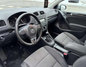 Grey Volkswagen Golf 2010 in Vilnius, with an engine capacity of 1.97 L and mileage of 218 thousand km for 2750 €, photo 10 on AUTOMOTO.COM.LV