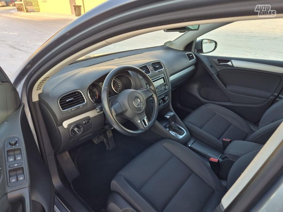 Pelēks Volkswagen Golf 2010 Mažeikiai, ar dzinēja tilpumu 1.20 L un nobraukumu 191 tūkst. km par 5250 €, foto 7 vietnē AUTOMOTO.COM.LV