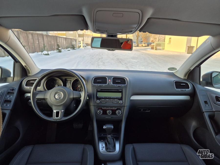Pelēks Volkswagen Golf 2010 Mažeikiai, ar dzinēja tilpumu 1.20 L un nobraukumu 191 tūkst. km par 5250 €, foto 9 vietnē AUTOMOTO.COM.LV