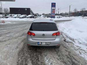 Grey Volkswagen Golf 2010 in Kaunas, with an engine capacity of 1.60 L and mileage of 331 thousand km for 3200 €, photo 6 on AUTOMOTO.COM.LV