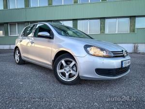 Pelēks Volkswagen Golf 2010 Tallina, ar dzinēja tilpumu 1.40 L un nobraukumu 0 tūkst. km par 4199 €, foto 3 vietnē AUTOMOTO.COM.LV