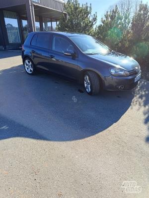 Pelēks Volkswagen Golf 2010 Viļņa, ar dzinēja tilpumu 1.60 L un nobraukumu 328 tūkst. km par 4699 €, foto 6 vietnē AUTOMOTO.COM.LV