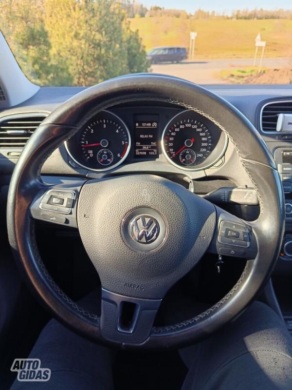 Pelēks Volkswagen Golf 2010 Viļņa, ar dzinēja tilpumu 1.60 L un nobraukumu 328 tūkst. km par 4699 €, foto 7 vietnē AUTOMOTO.COM.LV