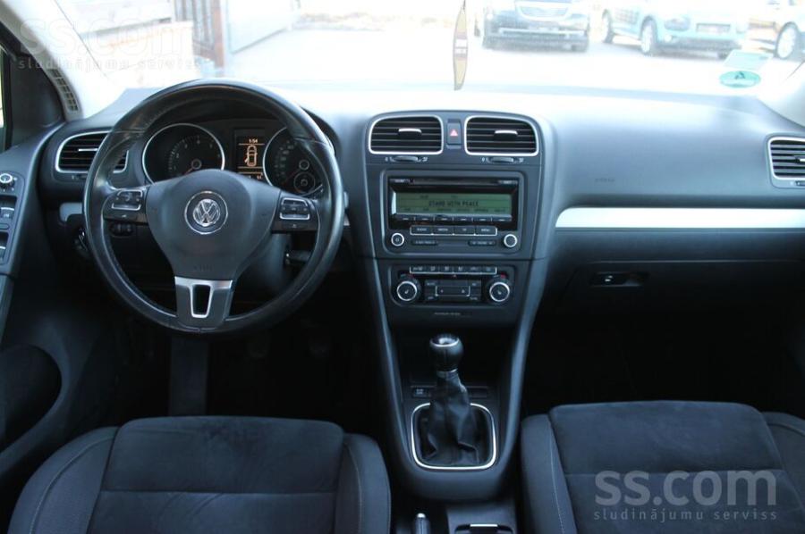 Pelēks Volkswagen Golf 2010 Rīga, ar dzinēja tilpumu 1.40 L un nobraukumu 0 tūkst. km par 2990 €, foto 14 vietnē AUTOMOTO.COM.LV