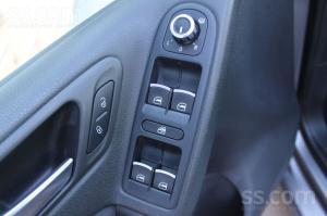 Pelēks Volkswagen Golf 2010 Rīga, ar dzinēja tilpumu 1.40 L un nobraukumu 0 tūkst. km par 2990 €, foto 15 vietnē AUTOMOTO.COM.LV