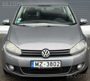 Grey Volkswagen Golf 2010 in Riga, with an engine capacity of 1.40 L and mileage of 274 thousand km for 3650 €, photo 3 on AUTOMOTO.COM.LV
