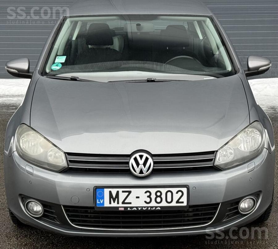 Grey Volkswagen Golf 2010 in Riga, with an engine capacity of 1.40 L and mileage of 274 thousand km for 3650 €, photo 3 on AUTOMOTO.COM.LV