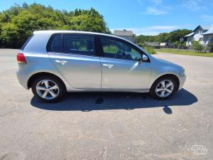 Grey Volkswagen Golf 2010 in Kaunas, with an engine capacity of 1.60 L and mileage of 250 thousand km for 3850 €, photo 7 on AUTOMOTO.COM.LV